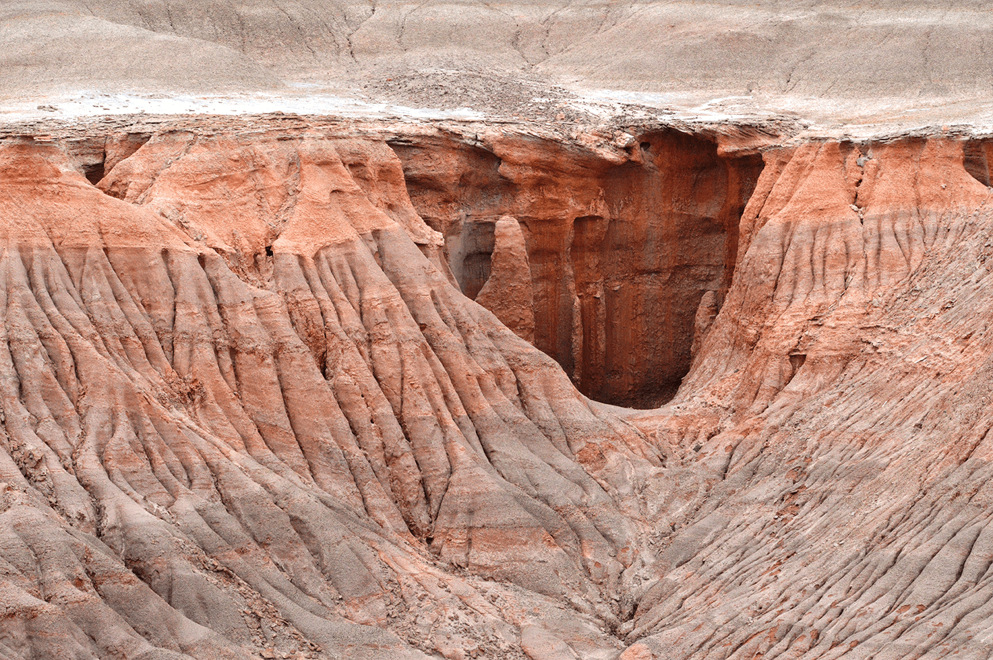 Rocas coloradas – Comodoro Turismo