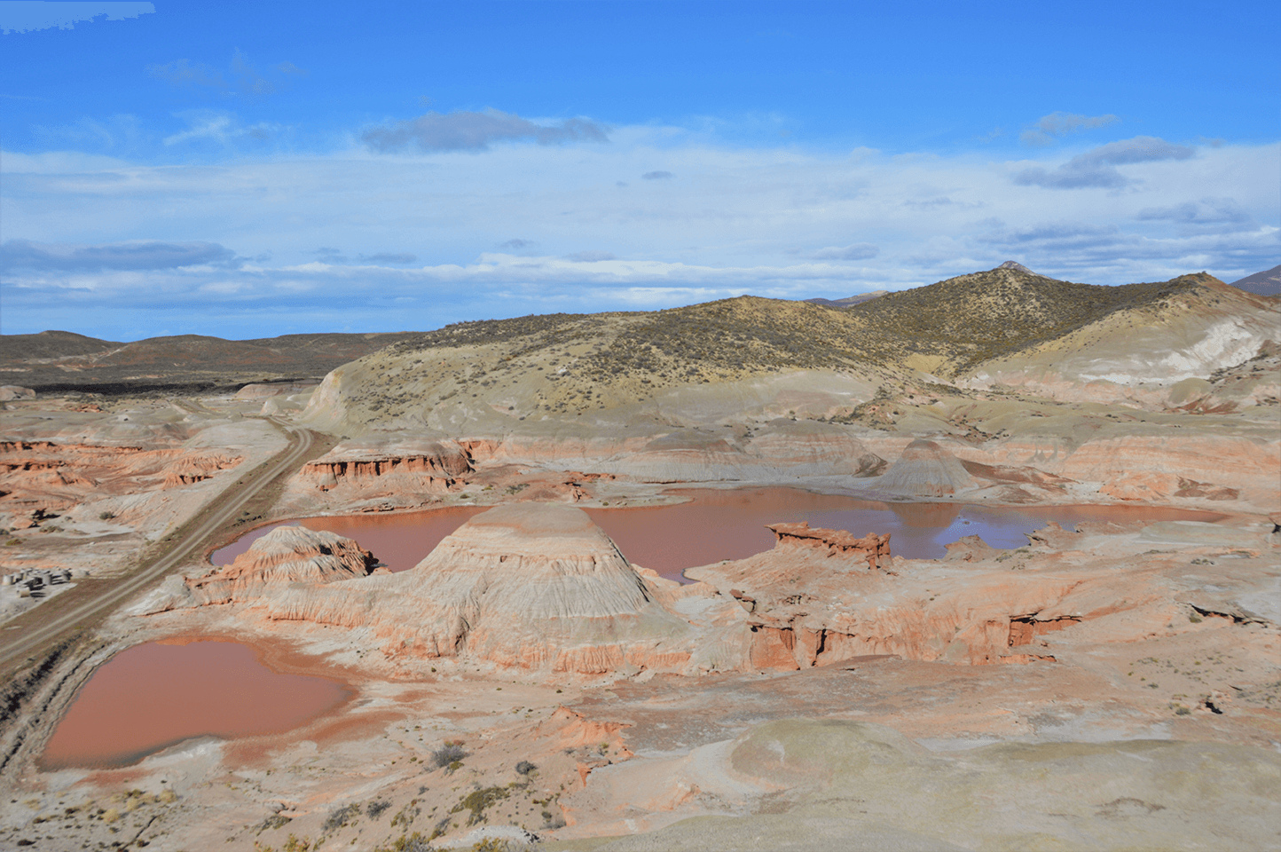 Rocas coloradas – Comodoro Turismo