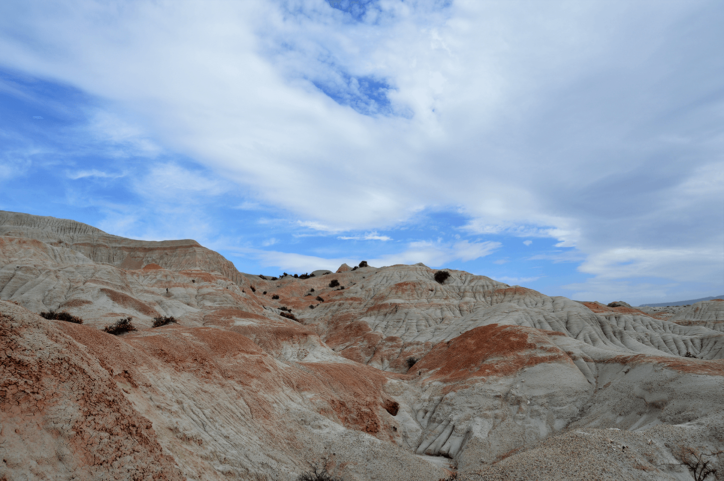 Rocas coloradas – Comodoro Turismo
